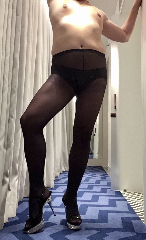 Navy Blue Tights 16 Nude Pics Xhamster