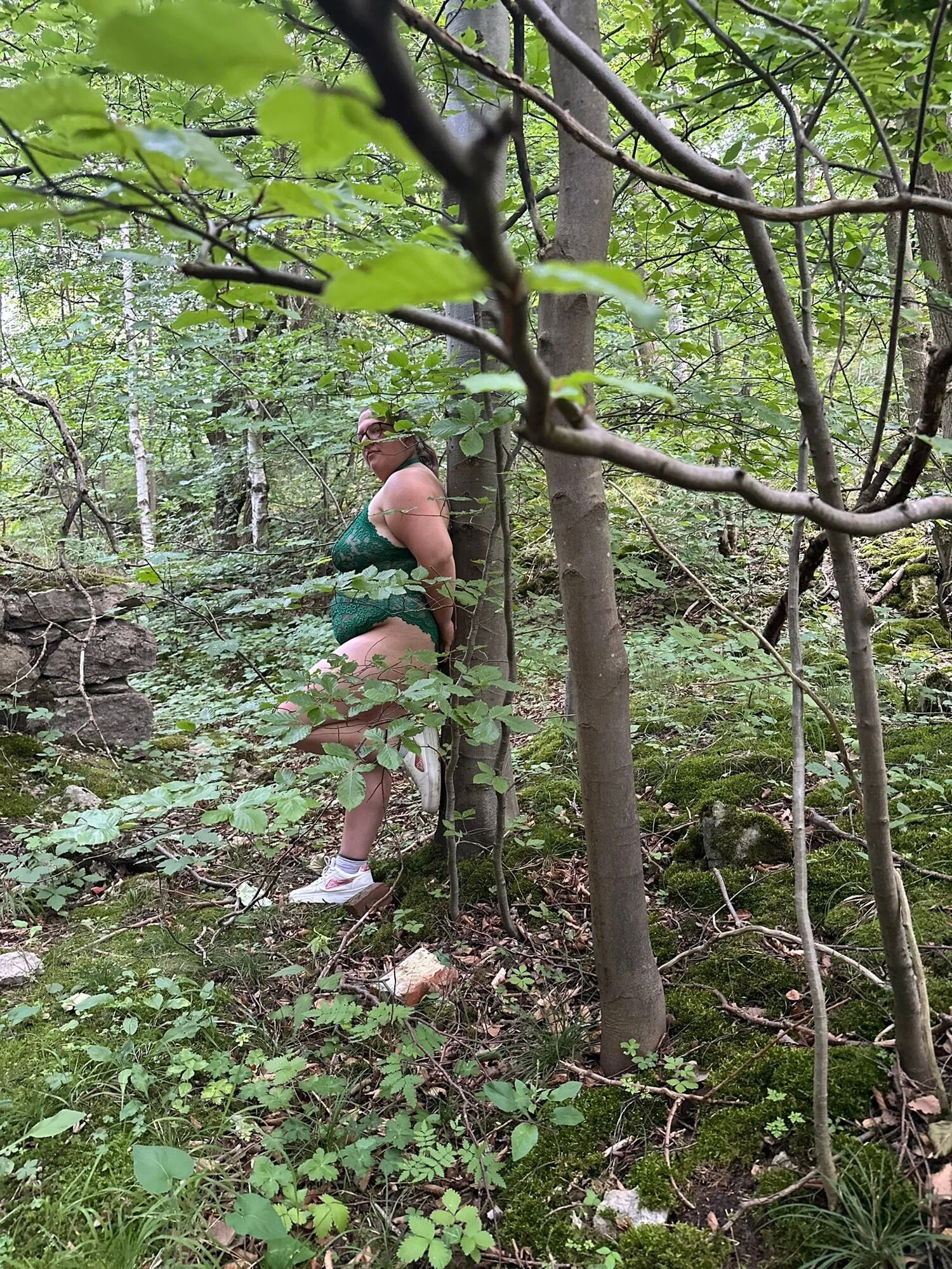 Neue Dessous Im Wald Getestet 13 Pics Xhamster