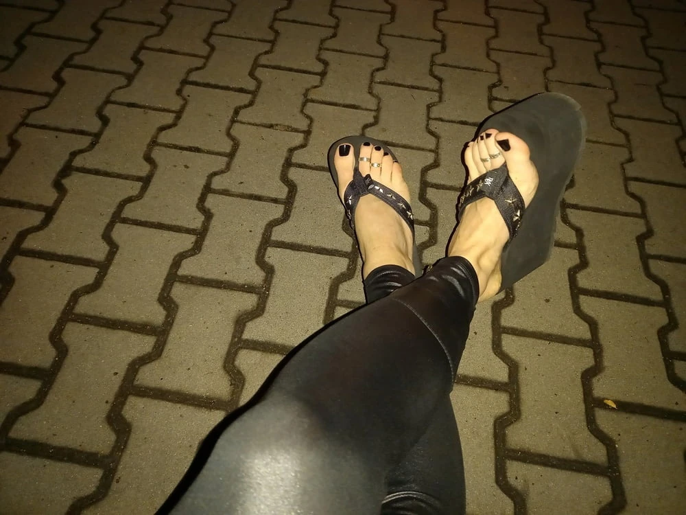Platform Flip Flops 26 Nude Pics Xhamster 6875