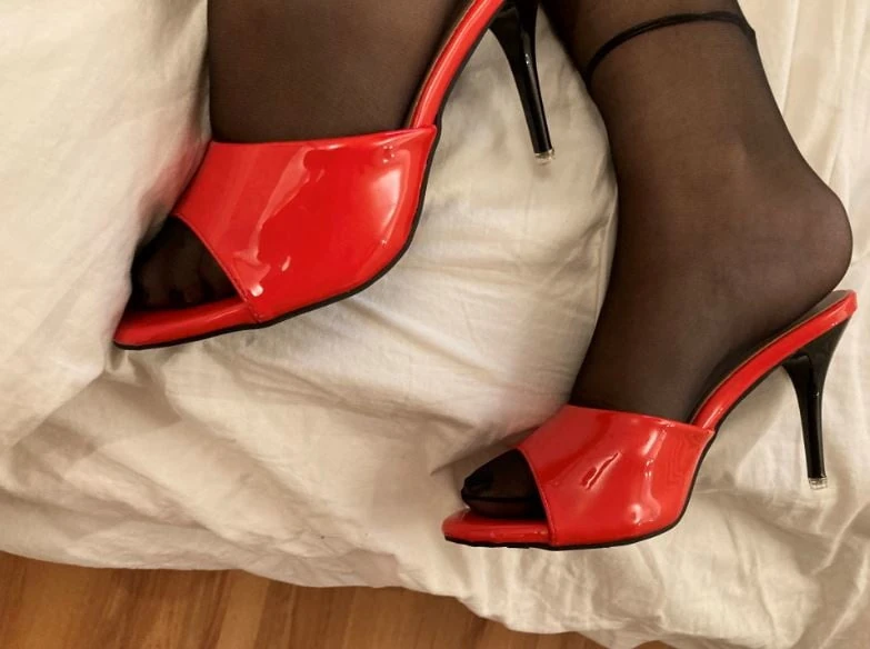 New Red Mules 12 Nude Pics Xhamster