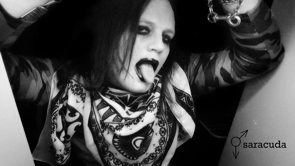 Saranette Gasps And Lips 17 Nude Pics Xhamster
