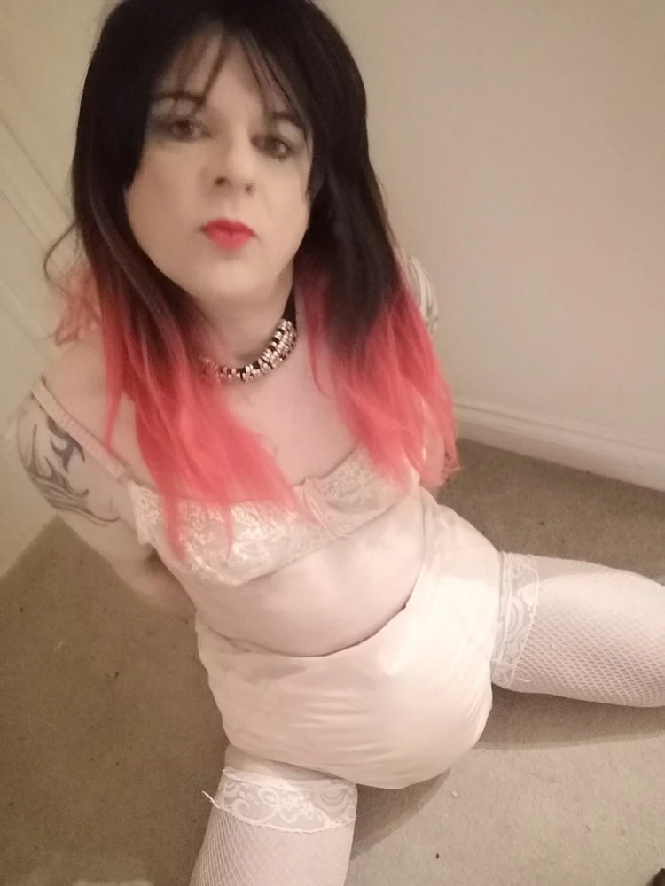 Pretty In Pink Plastic Pants 7 Nude Pics Xhamster