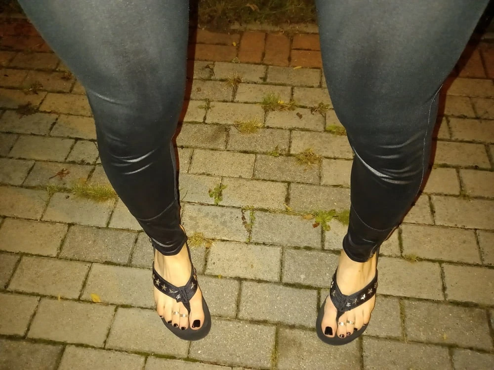 Platform Flip Flops 26 Nude Pics Xhamster 3107